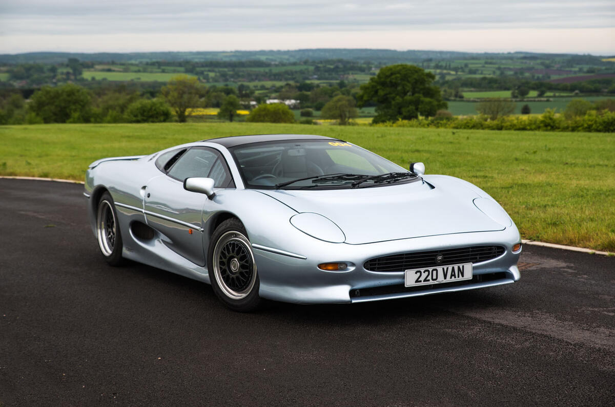 Past masters: Jaguar XJ220 review | Autocar