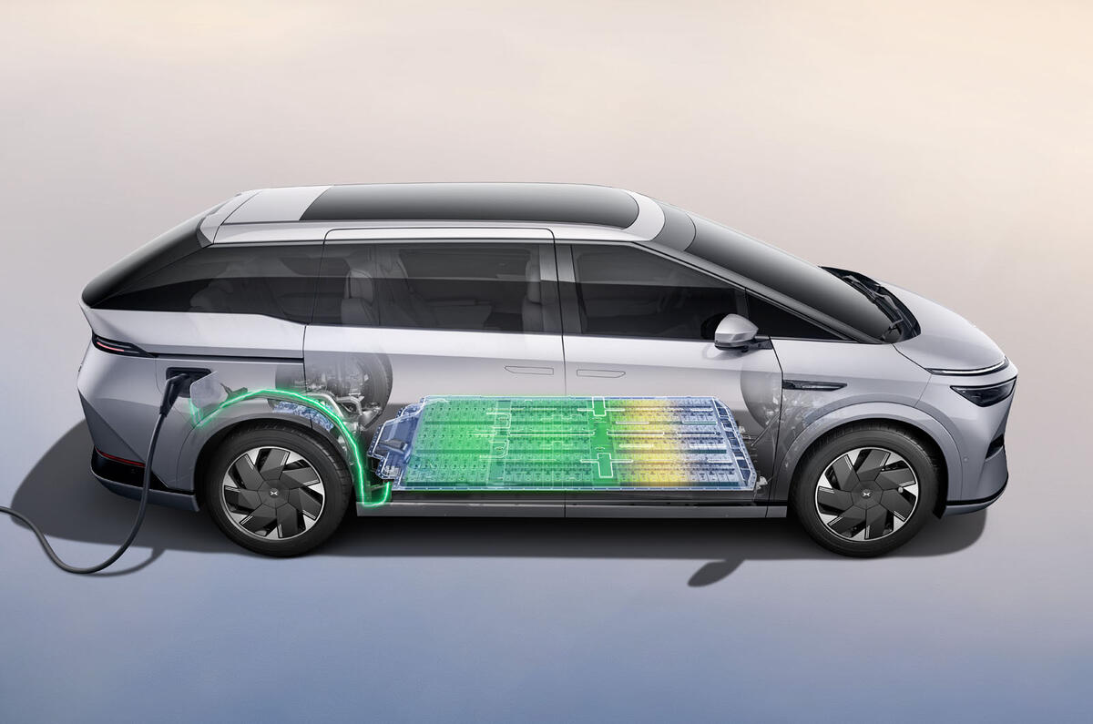 Xpeng to bring seven-seat X9 'starship' and G9 to UK in 2026 | Autocar