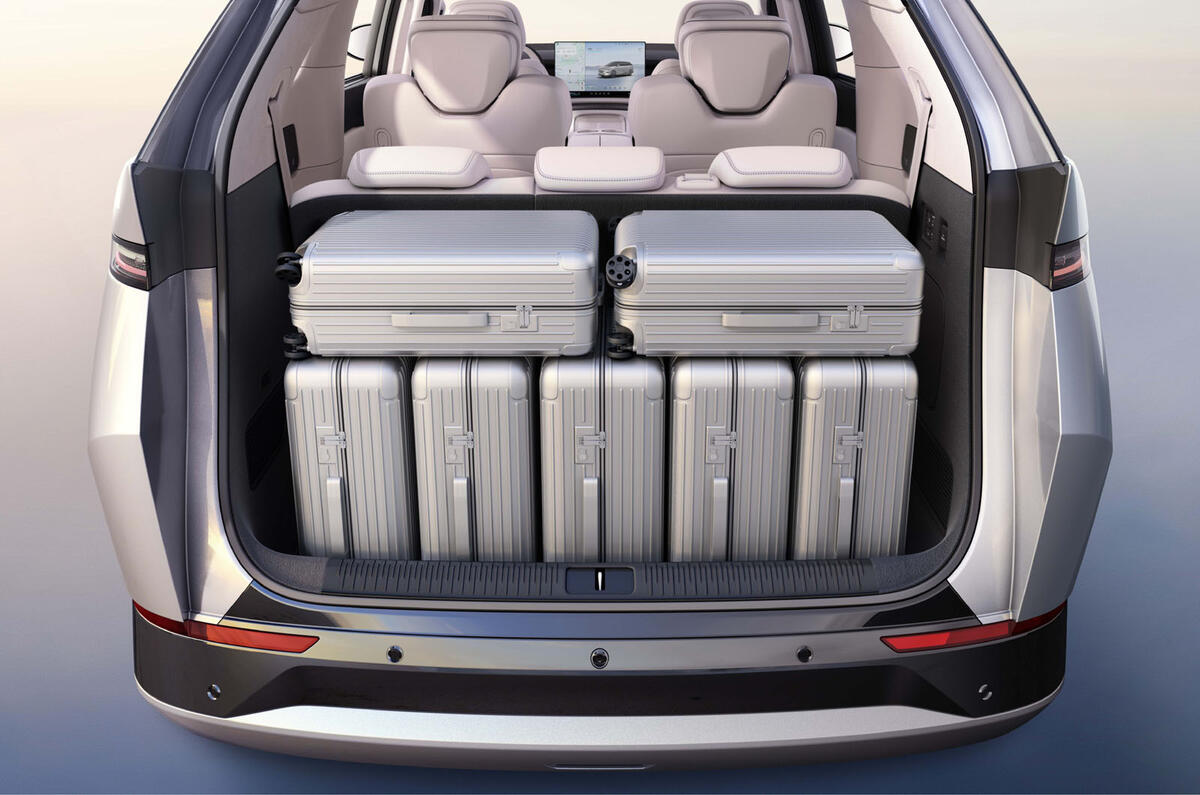 Xpeng to bring seven-seat X9 'starship' and G9 to UK in 2026 | Autocar