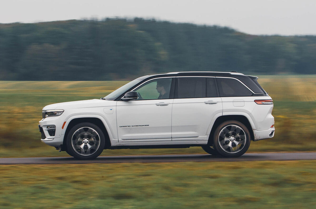 Jeep Grand Cherokee Review (2023) | Autocar