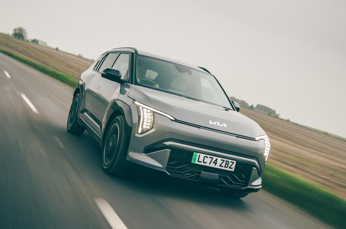Kia EV3 Review 2025, Price & Specs | Autocar