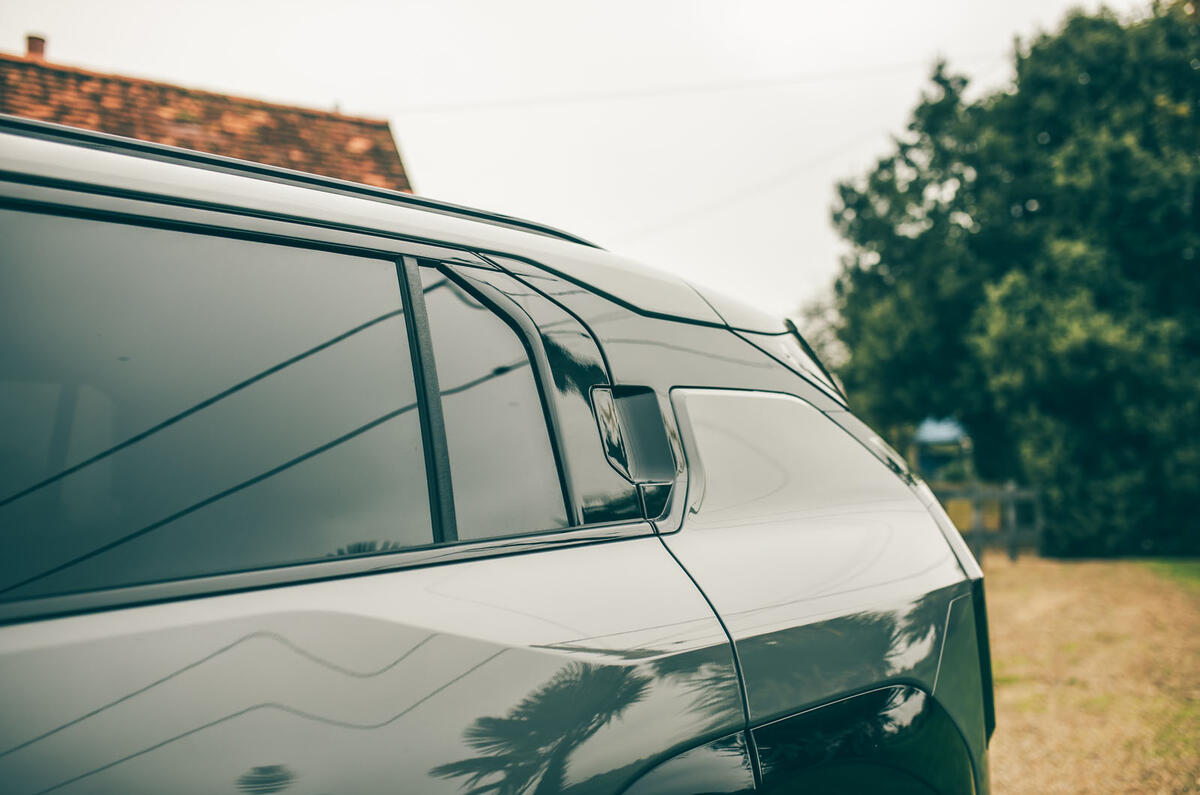 Kia EV3 Review 2025, Price & Specs | Autocar