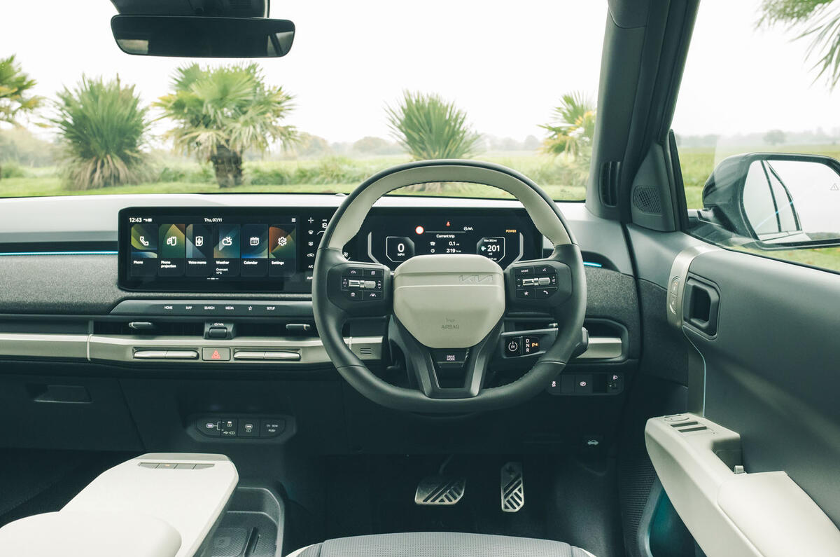 Kia EV3 Review 2025, Price & Specs | Autocar