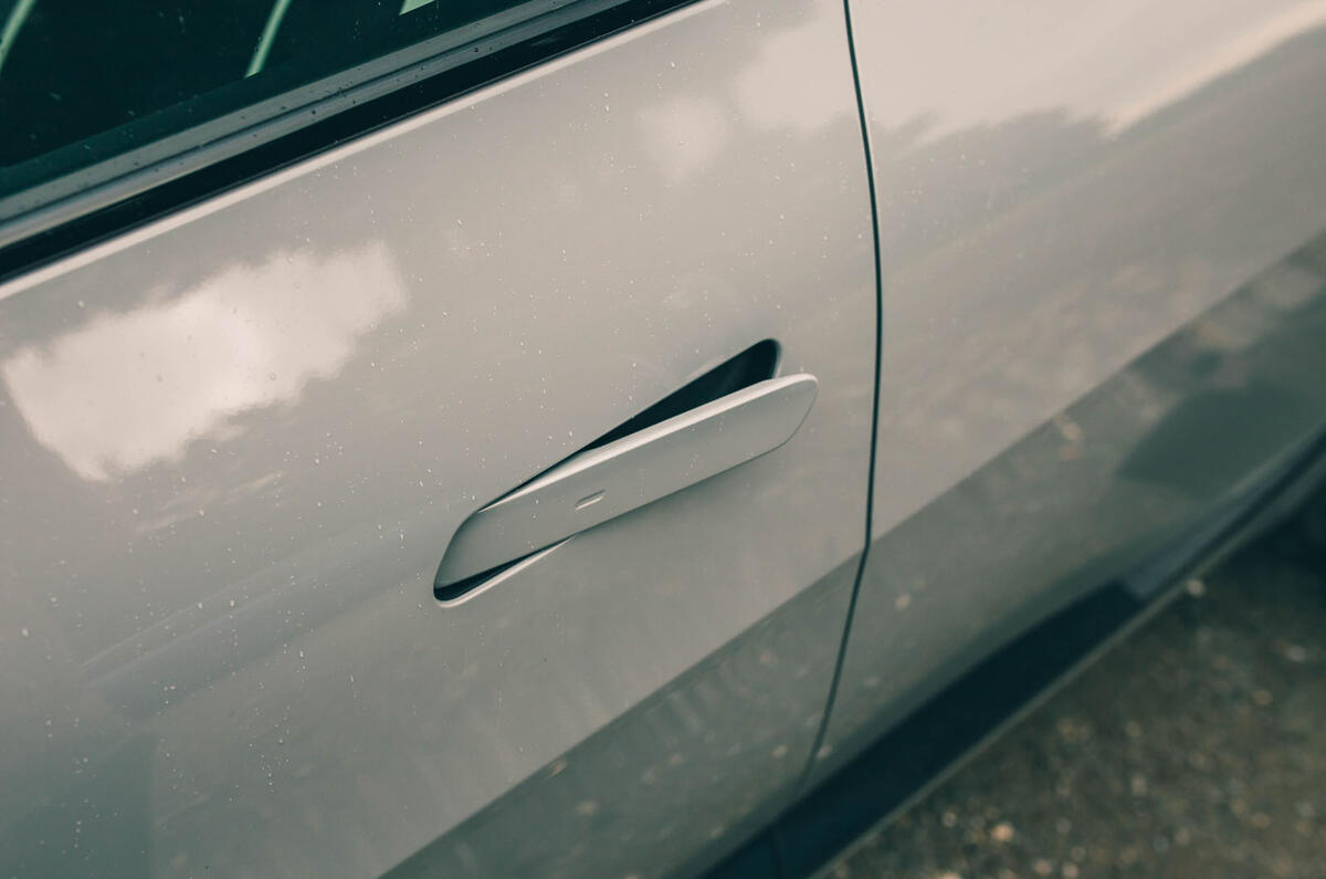 Kia EV6 Review 2025, Price & Specs | Autocar