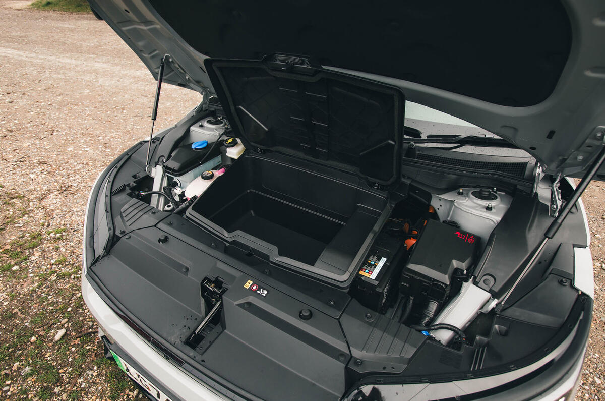 Kia EV6 Review 2025, Price & Specs | Autocar