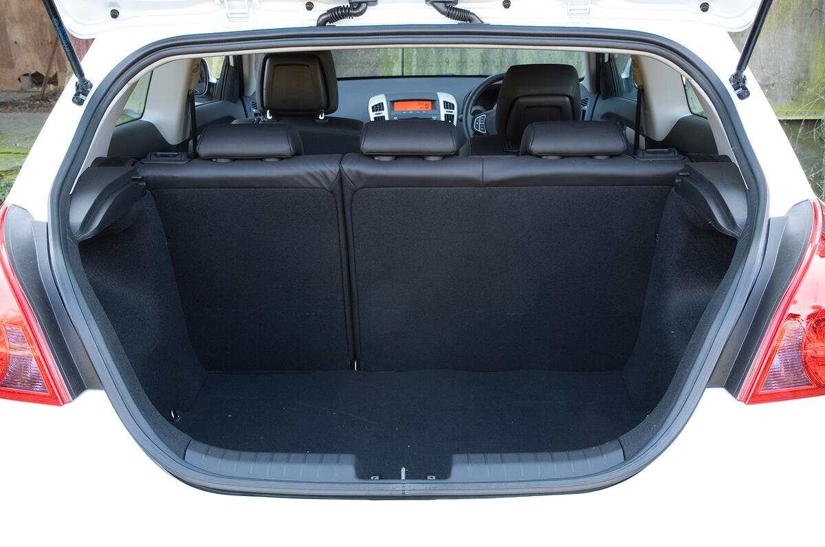 Kia Procee'd 2008-2012 Review (2021) | Autocar