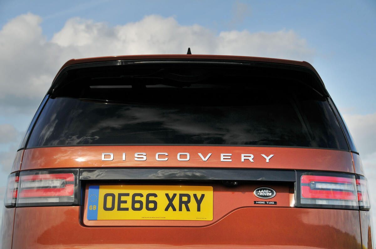 Land Rover Discovery Review 2025, Price & Specs | Autocar