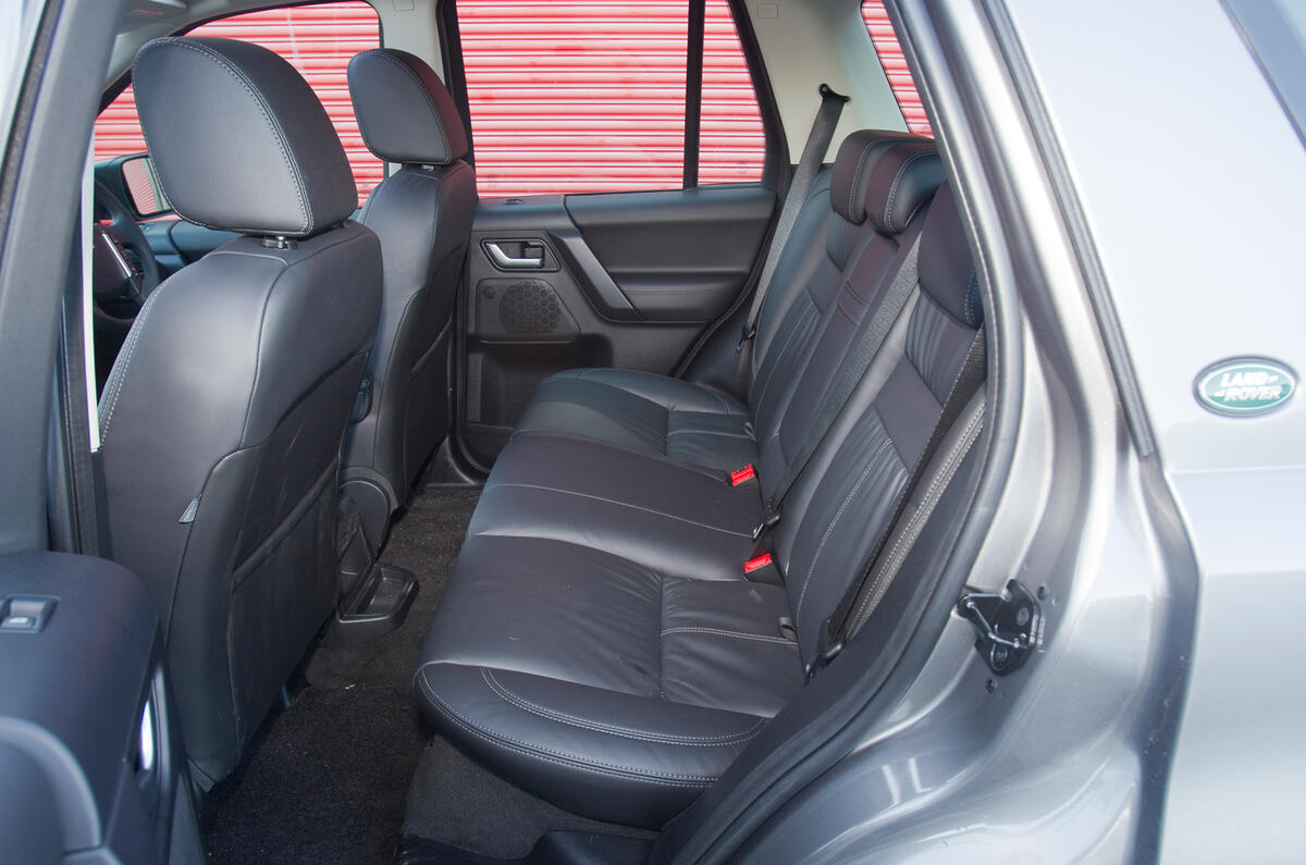 Land Rover Freelander 2003-2014 Review (2022) | Autocar