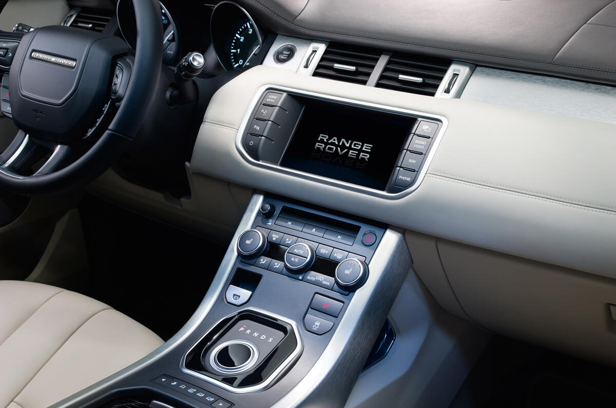 Range Rover Evoque: interior details | Autocar