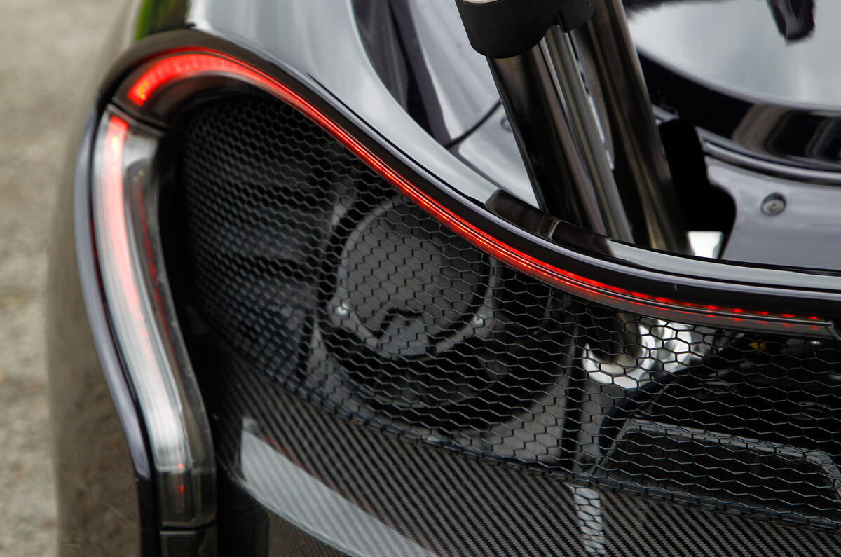 McLaren P1 review (2014-2015)