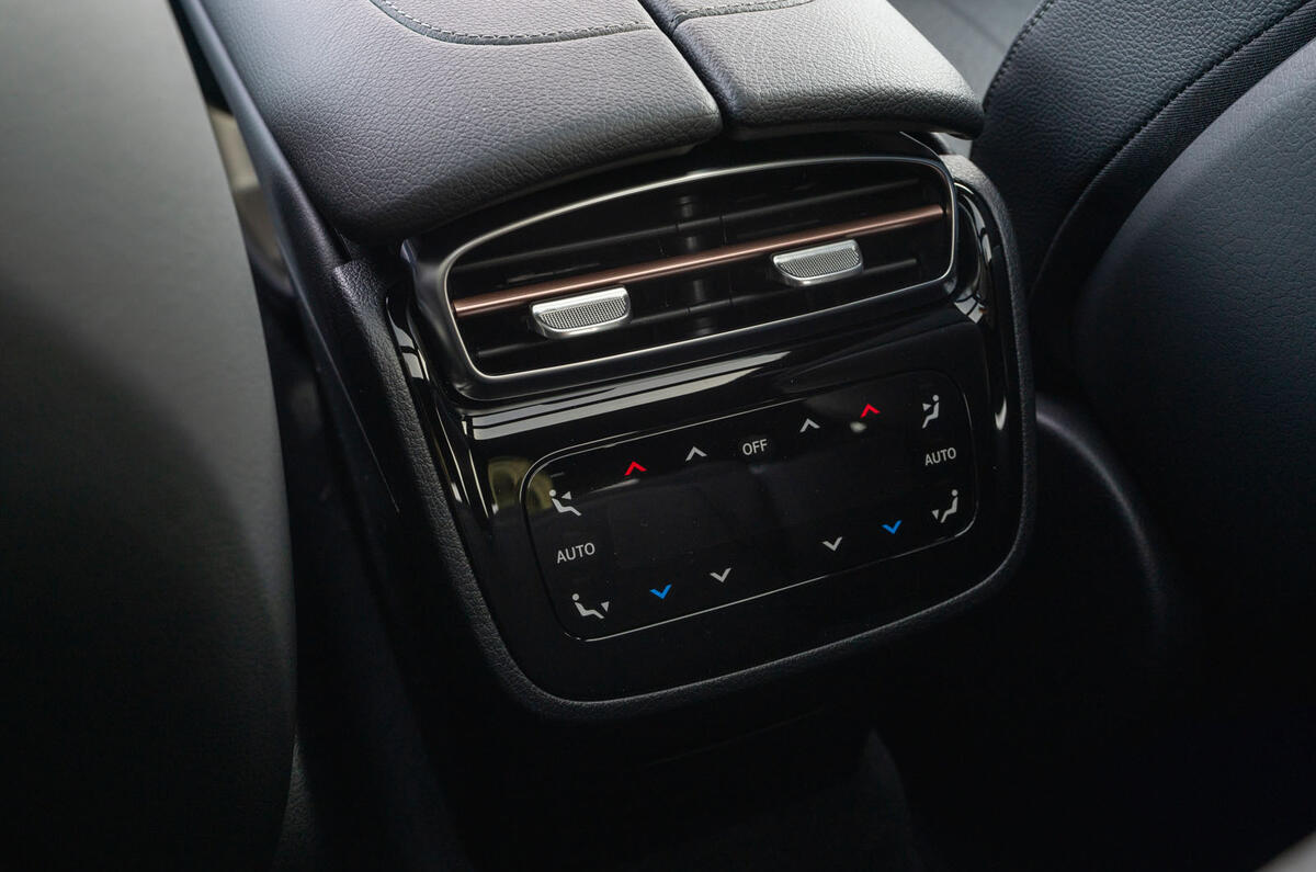 Mercedes-Benz EQE SUV Review 2025, Price & Specs | Autocar