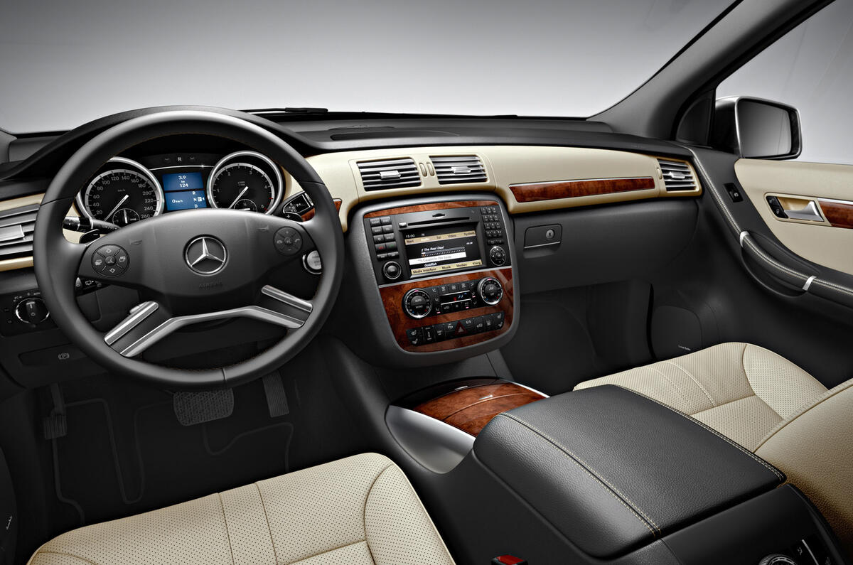 Official: Merc R-class revealed | Autocar