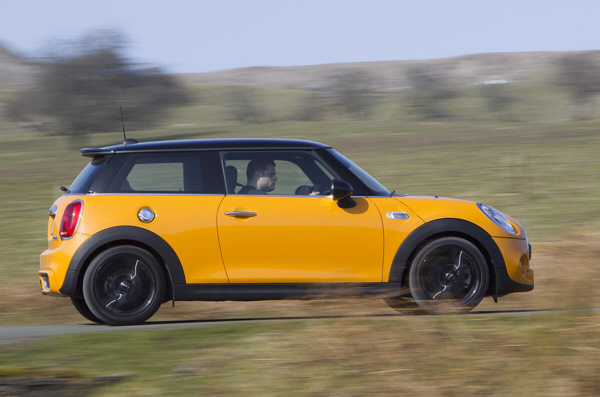 Mini 3-door Hatch Review (2022) | Autocar