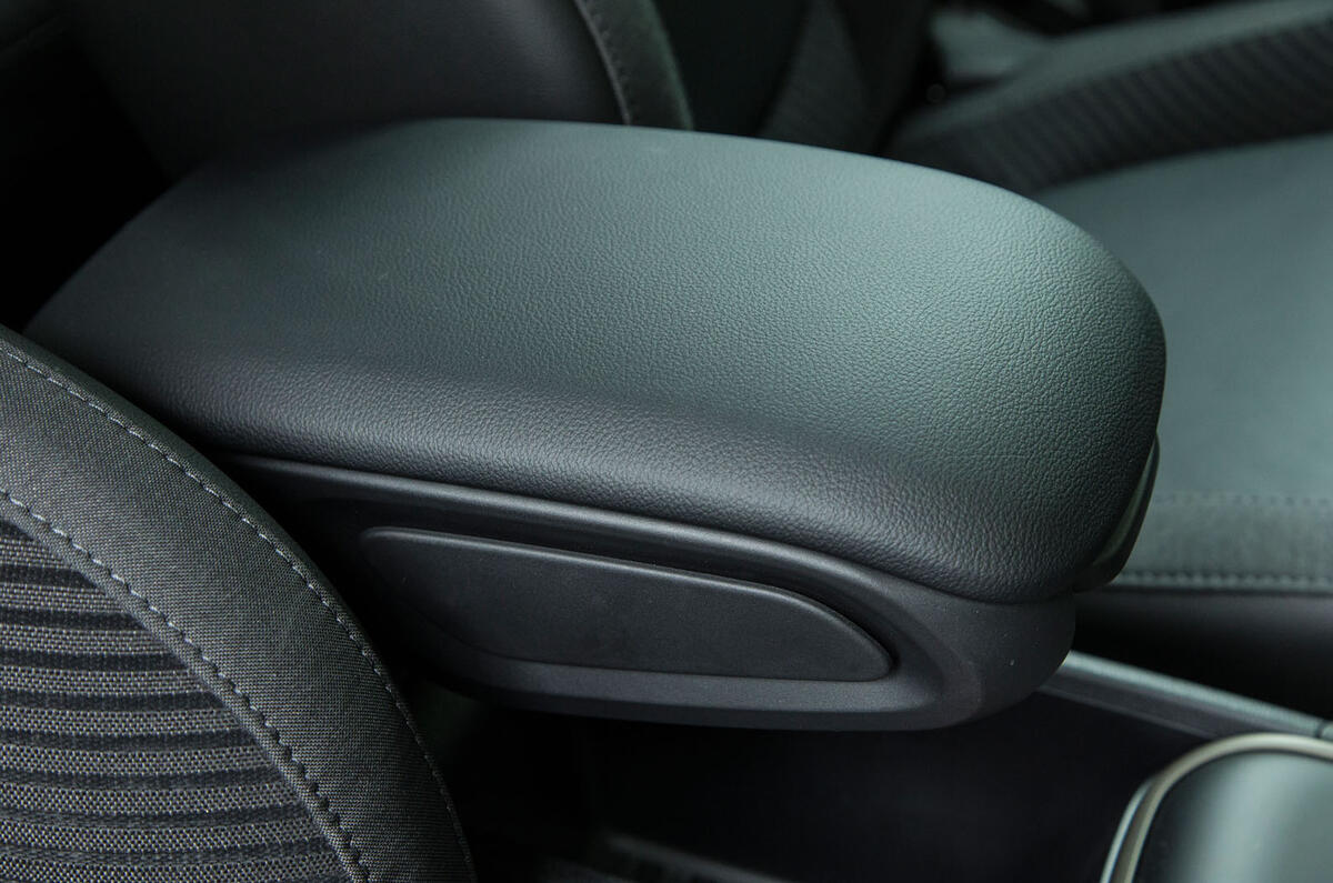 Mini Countryman Cooper S E All4 Review 2025, Price & Specs | Autocar