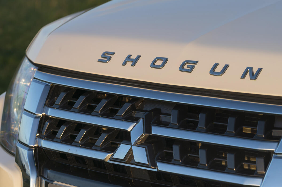 Mitsubishi Shogun Review 2025, Price & Specs | Autocar