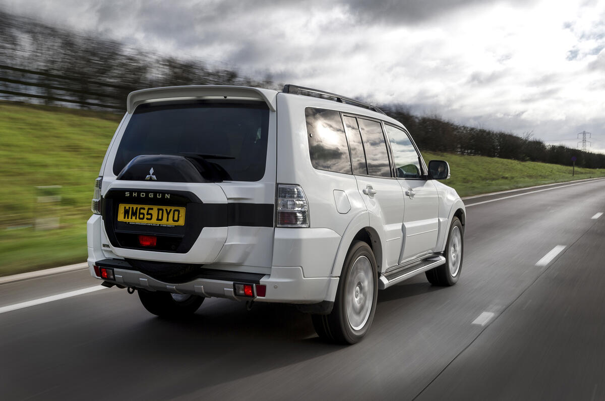 Mitsubishi Shogun Review (2022) | Autocar