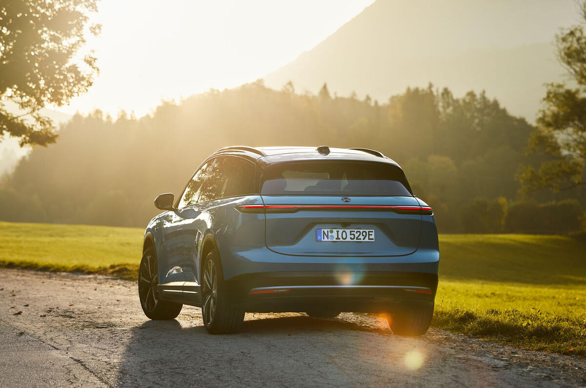 Nio EL6 Review 2025, Price & Specs | Autocar