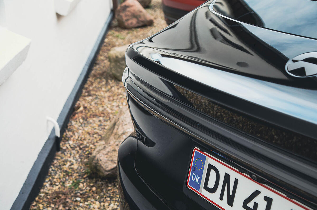 Nio ET7 Review 2025, Price & Specs | Autocar