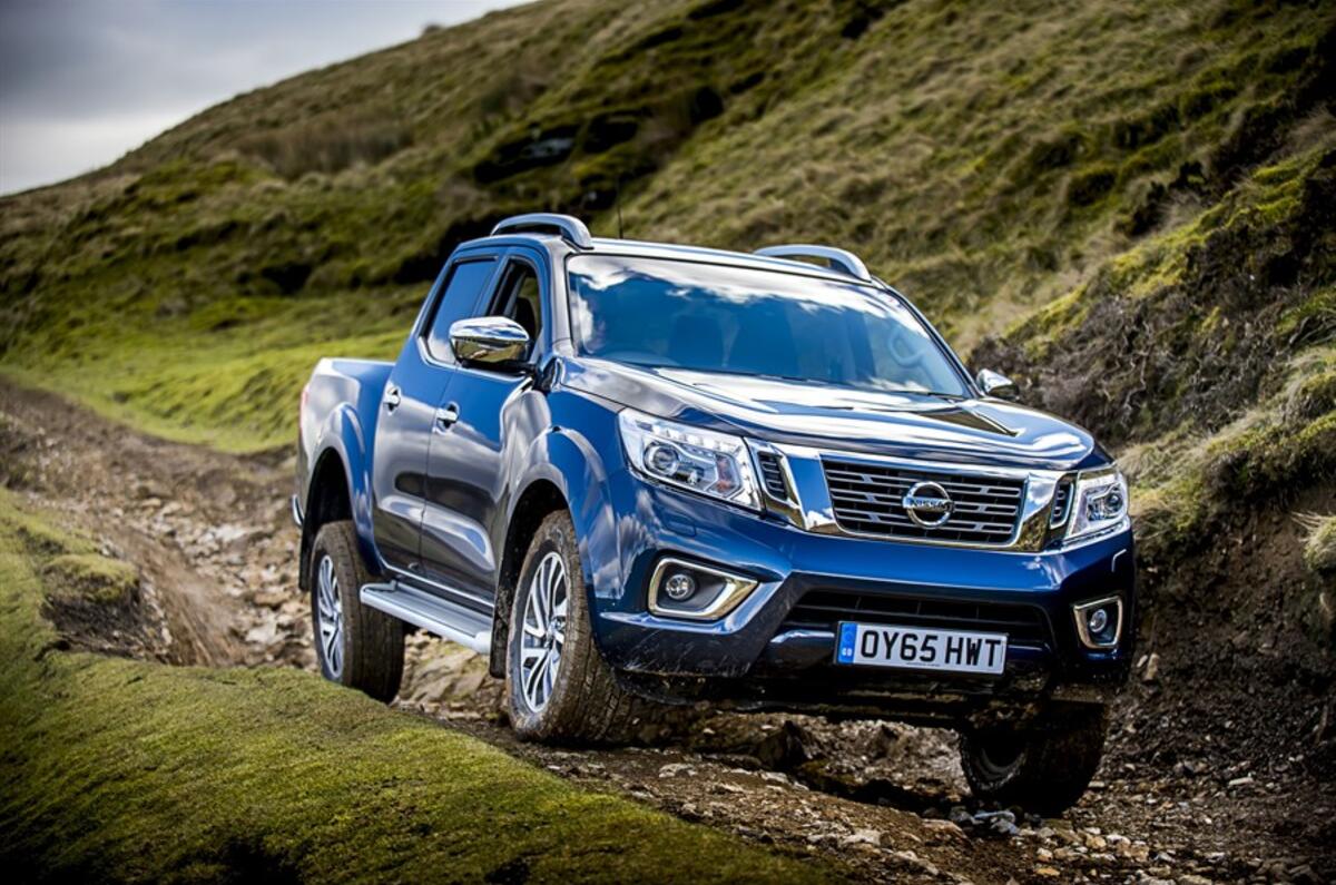 Nissan Navara NP300 Review 2025, Price & Specs | Autocar