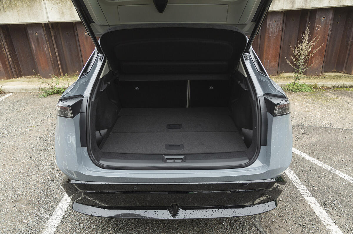 Nissan Ariya Review 2025, Price & Specs | Autocar