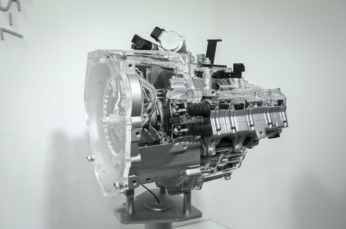 Hyundai unveils downsized turbo engines and seven-speed transmission ...