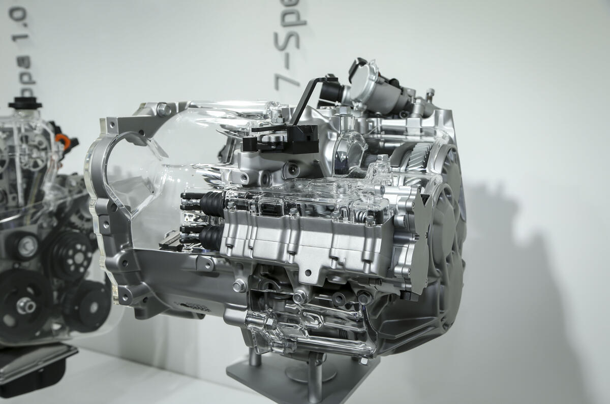 Hyundai unveils downsized turbo engines and seven-speed transmission ...