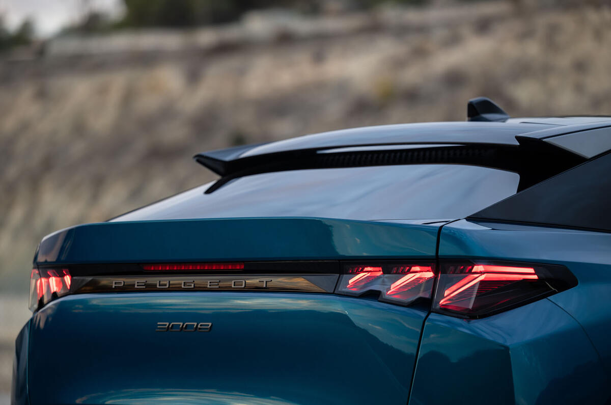 Peugeot 3008 Review 2024, Price & Specs | Autocar