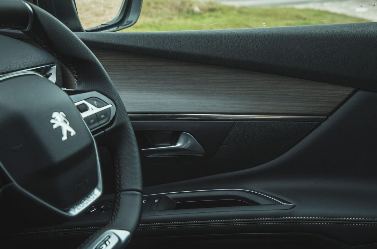 Peugeot 5008 2017-2024 Review 2025, Price & Specs | Autocar