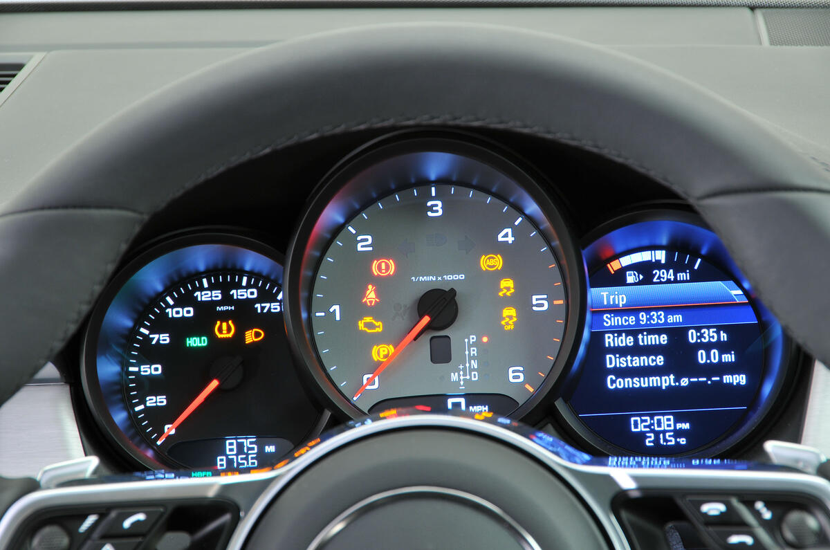 Porsche Macan S, Macan S Diesel and Macan Turbo