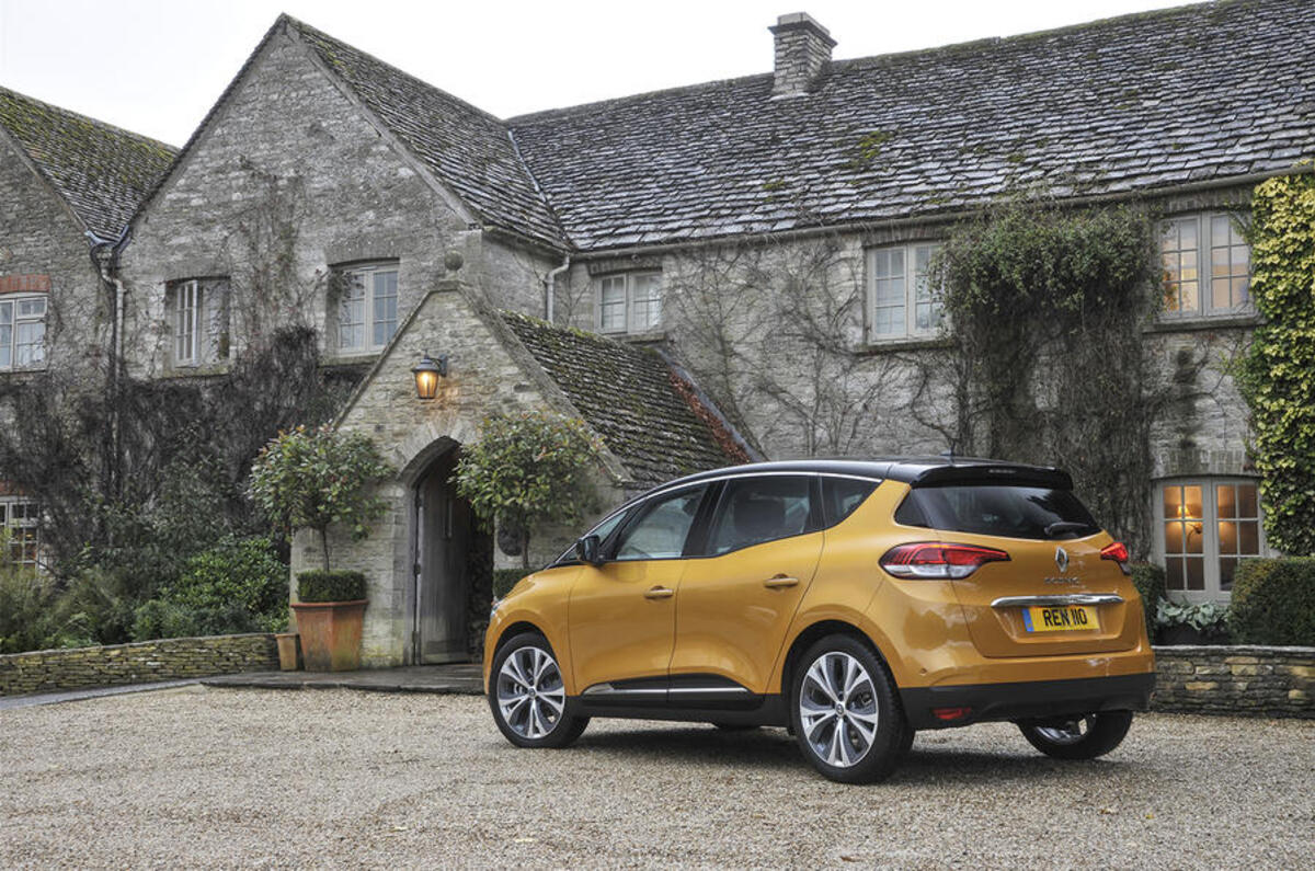 Renault Scenic 2016-2019 Review (2022) | Autocar