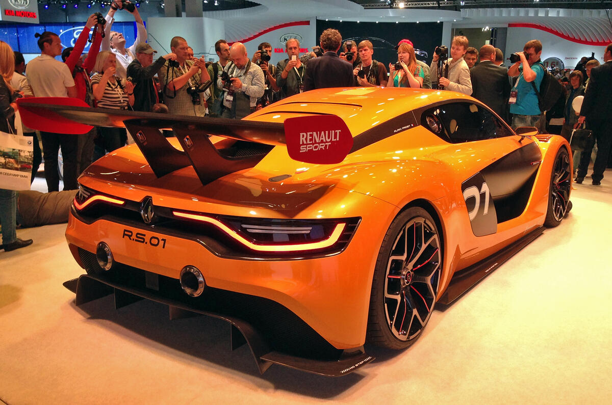 Renault reveals new 493bhp racing car