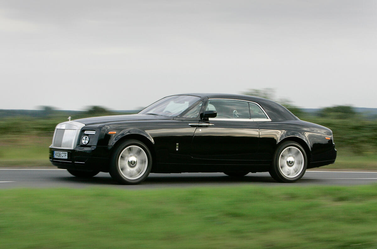 2022 Rolls Royce Phantom Drophead Coupe