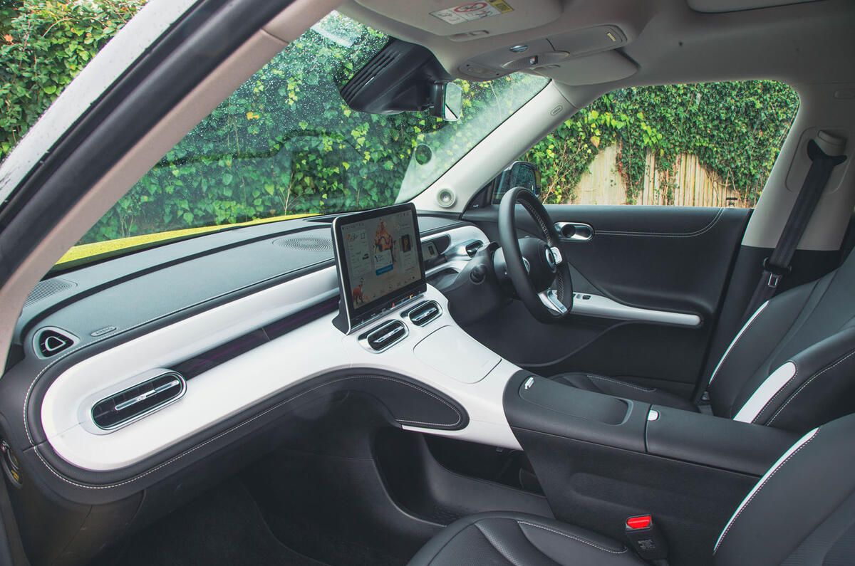 Smart #1 Review 2025, Price & Specs | Autocar