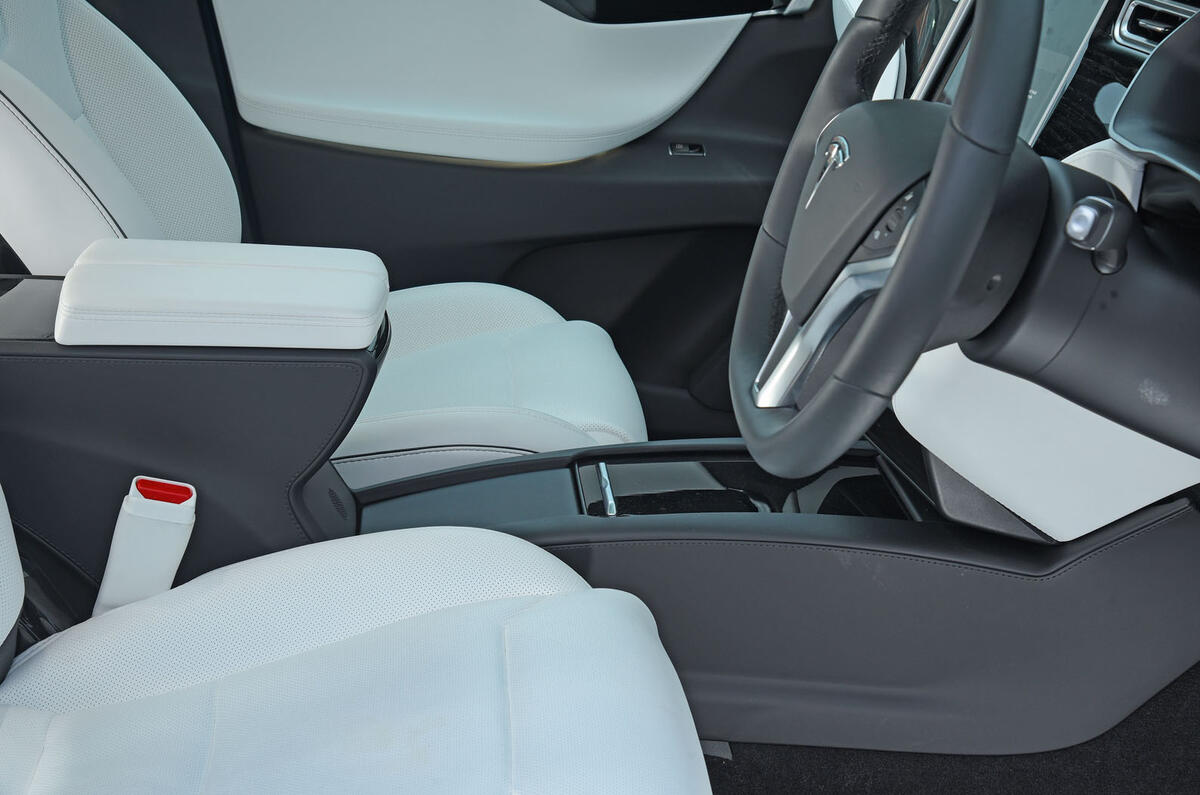 Tesla Model X Review 2025, Price & Specs | Autocar