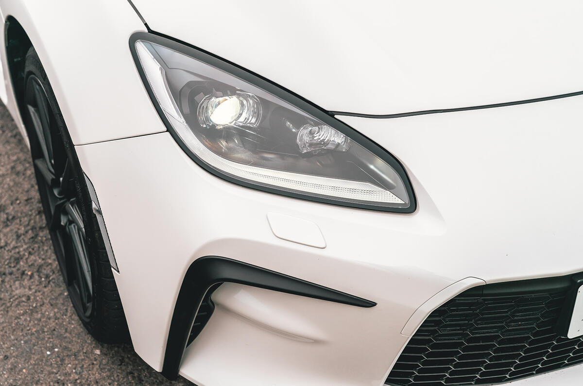 Toyota GR86 Review 2025, Price & Specs | Autocar