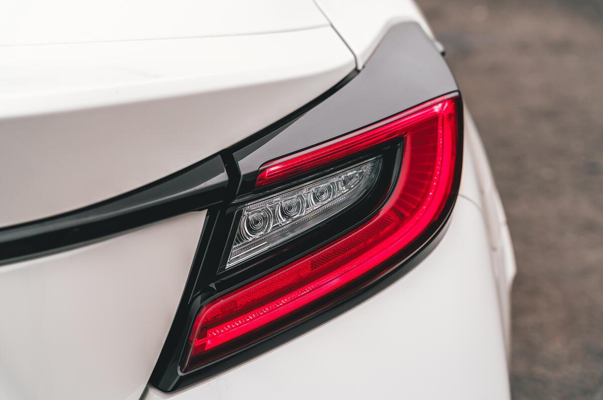 Toyota GR86 Review 2025, Price & Specs | Autocar