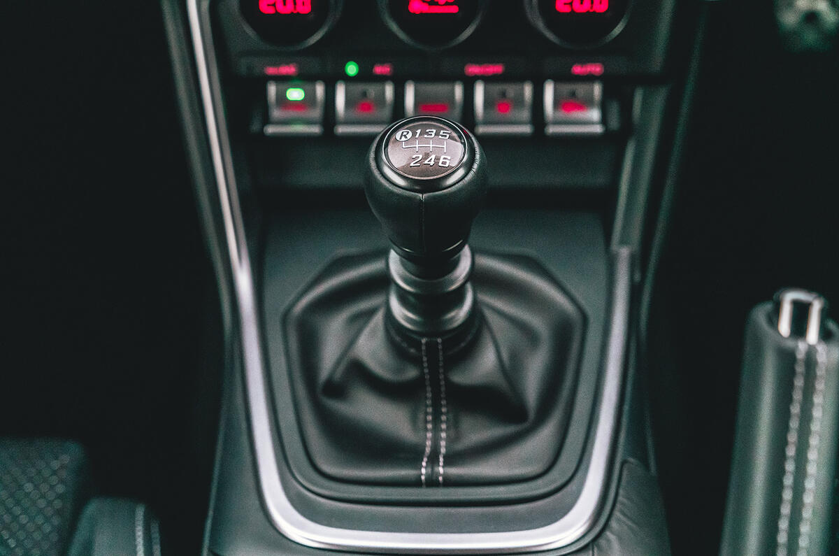 Toyota GR86 Review 2025, Price & Specs | Autocar