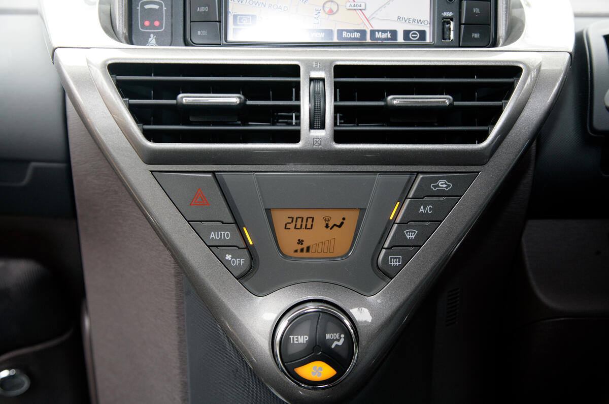 Toyota IQ 2009-2014 Review (2022) | Autocar