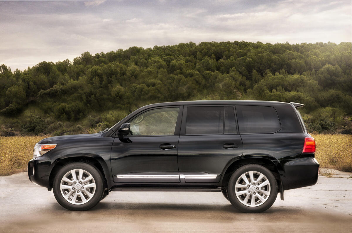 Toyota Land Cruiser V8 prices announced | Autocar Toyota Land Cruiser V8 prices announced | Autocar