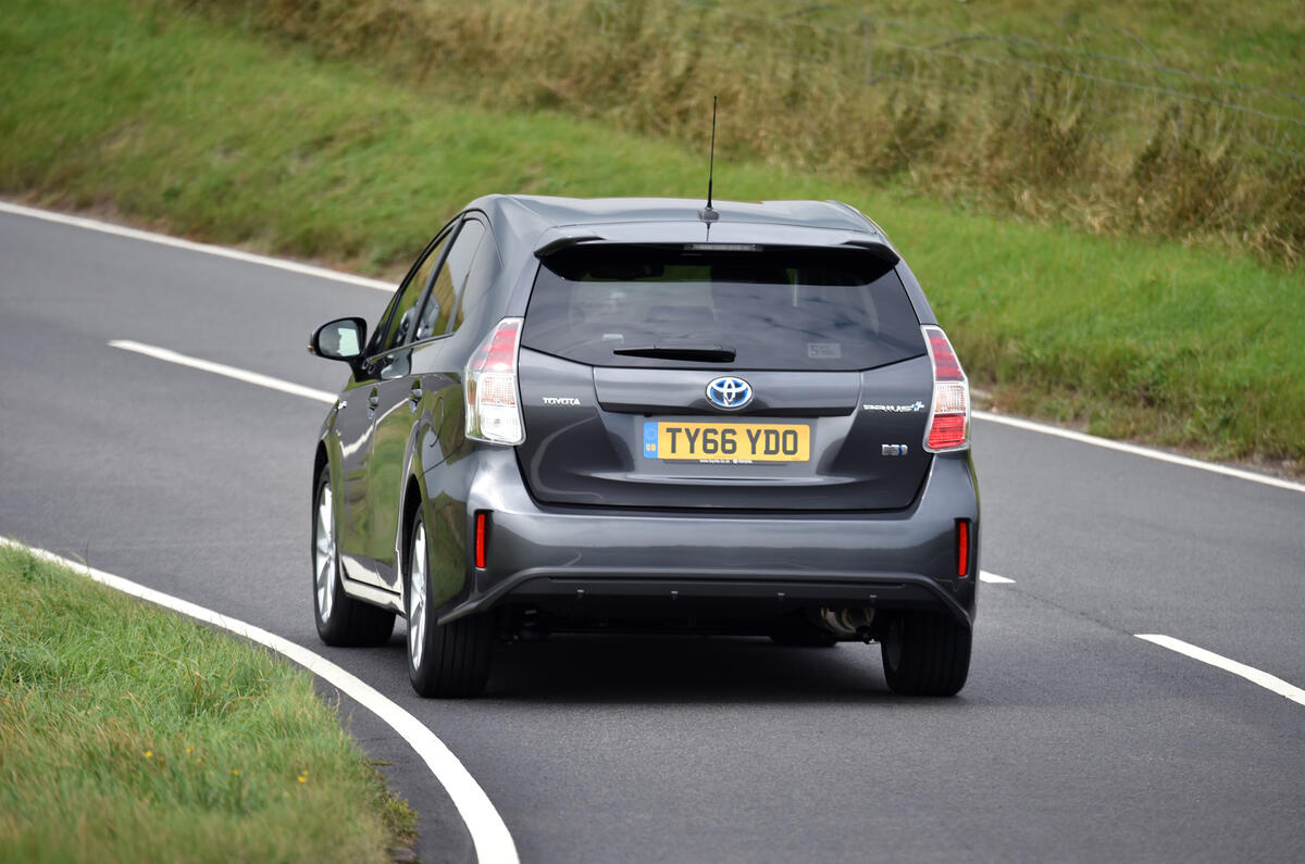 Toyota Prius Review (2022) | Autocar