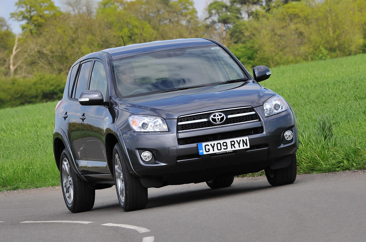 Toyota RAV4 2006-2012 Review (2021) | Autocar