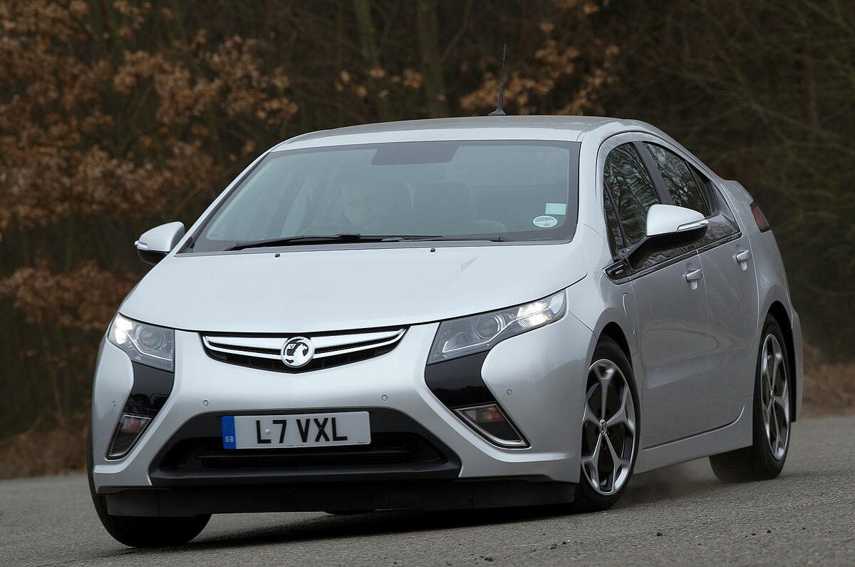Vauxhall Ampera Review (2012-2015) | Autocar
