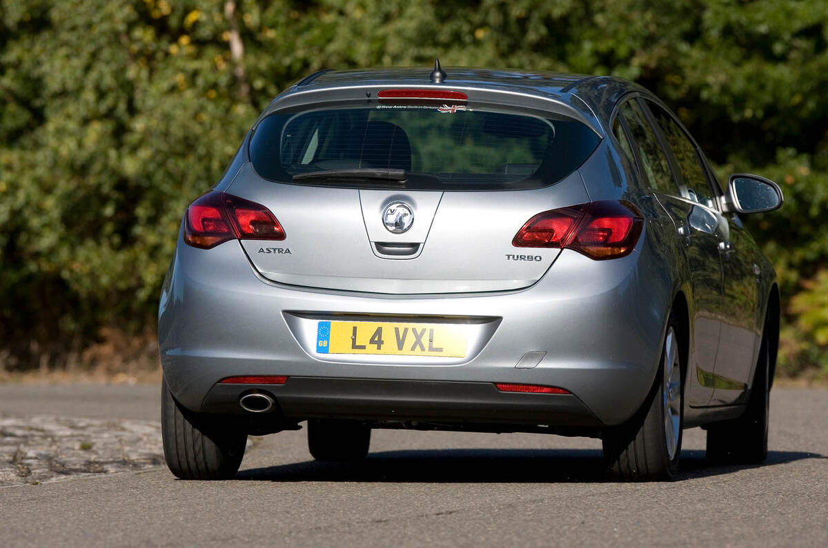 Vauxhall Astra 2009-2015 Review (2021) | Autocar