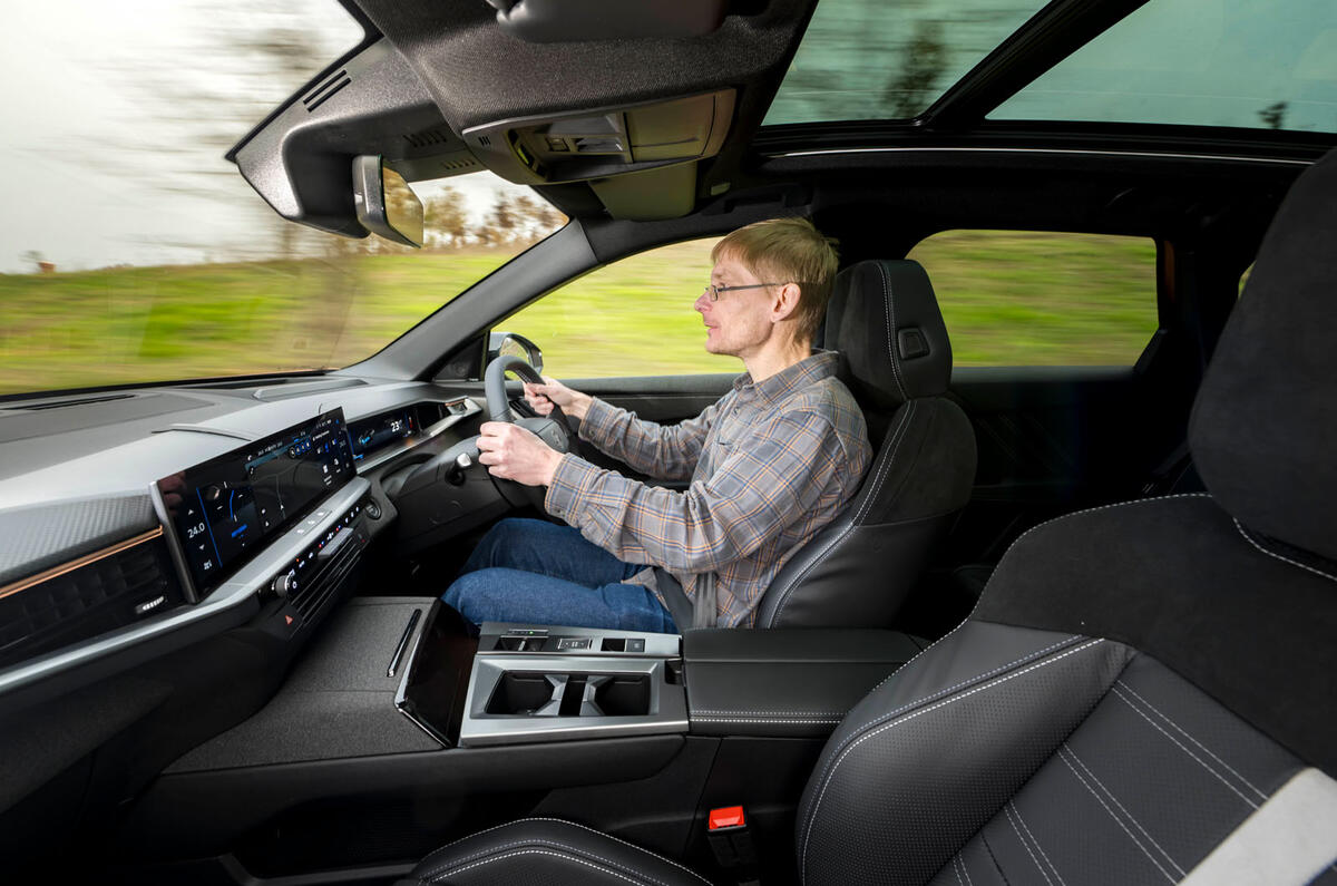 Vauxhall Grandland Electric Review 2025, Price & Specs | Autocar