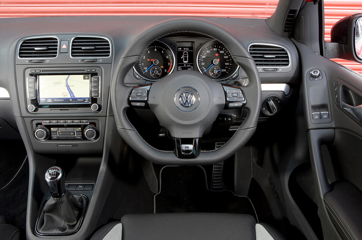 Volkswagen Golf R 2010-2012