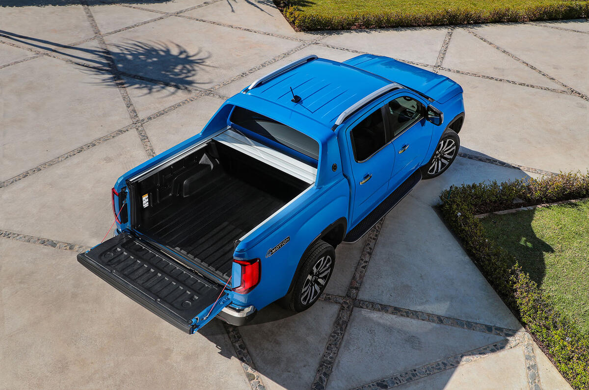 Volkswagen Amarok Review 2025, Price & Specs | Autocar