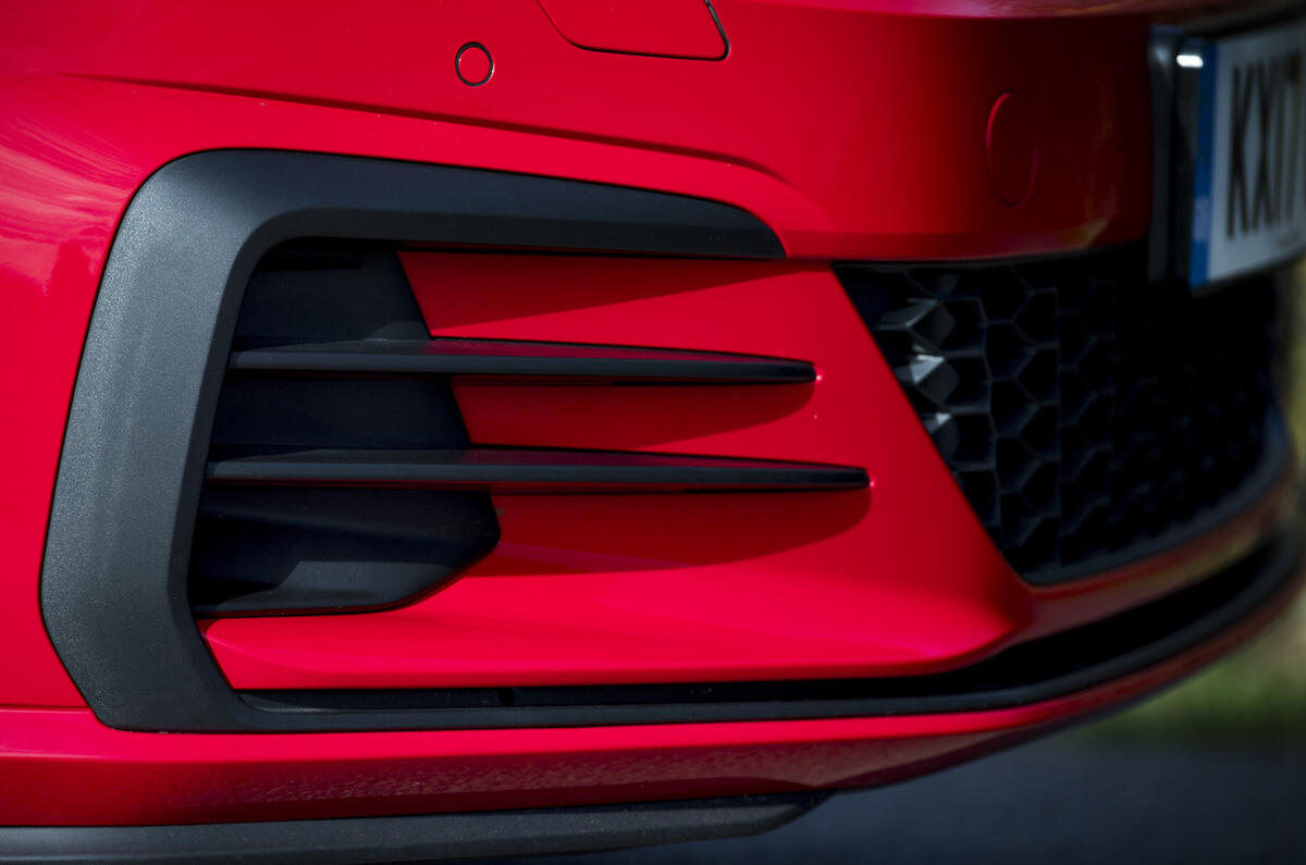 Volkswagen Golf GTI Review (2020) | Autocar