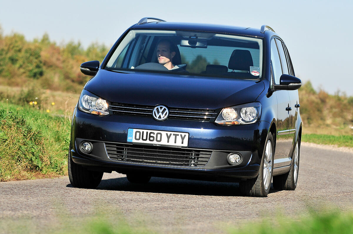 Volkswagen Touran 2010-2015 Review (2022) | Autocar