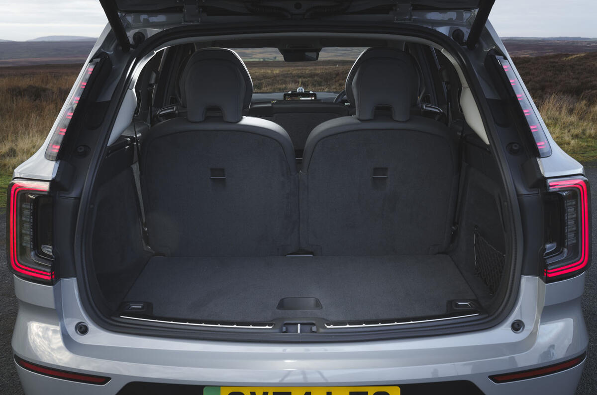 Volvo EX90 Review 2025, Price & Specs | Autocar