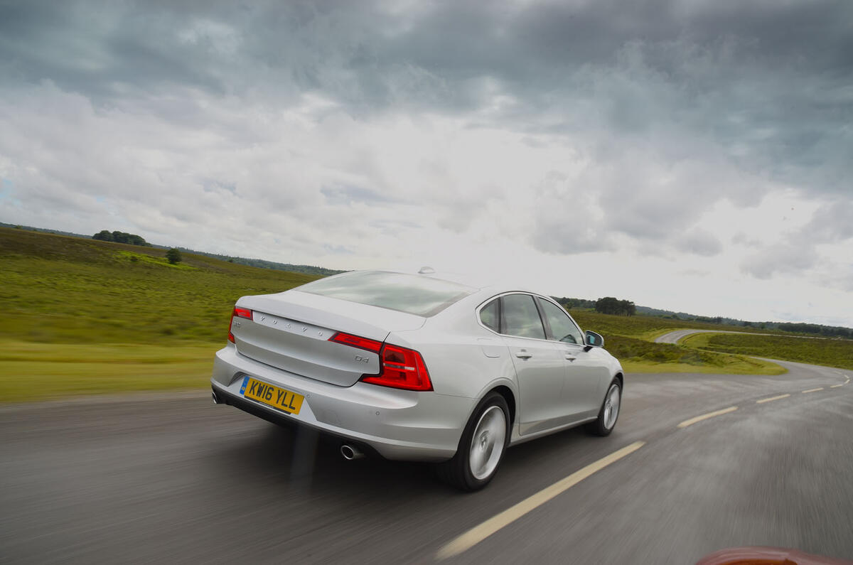 Volvo S90 Review 2025, Price & Specs | Autocar